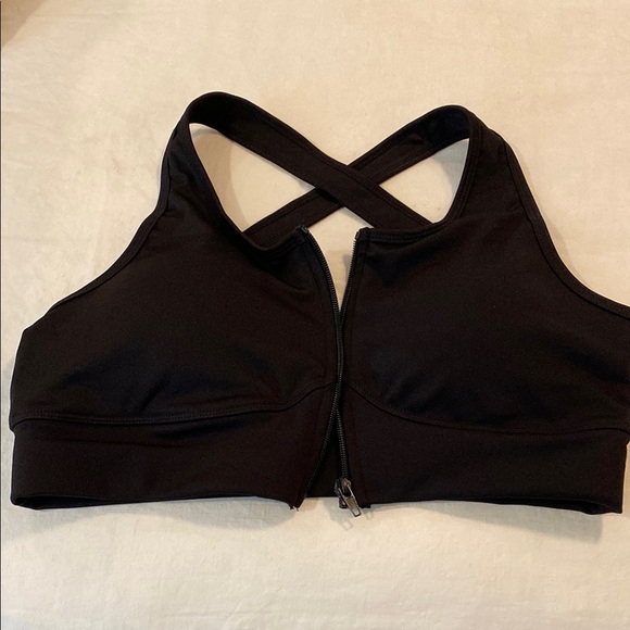 SHEIN | Intimates & Sleepwear | Shein Black Sports Bra With Crossback ...